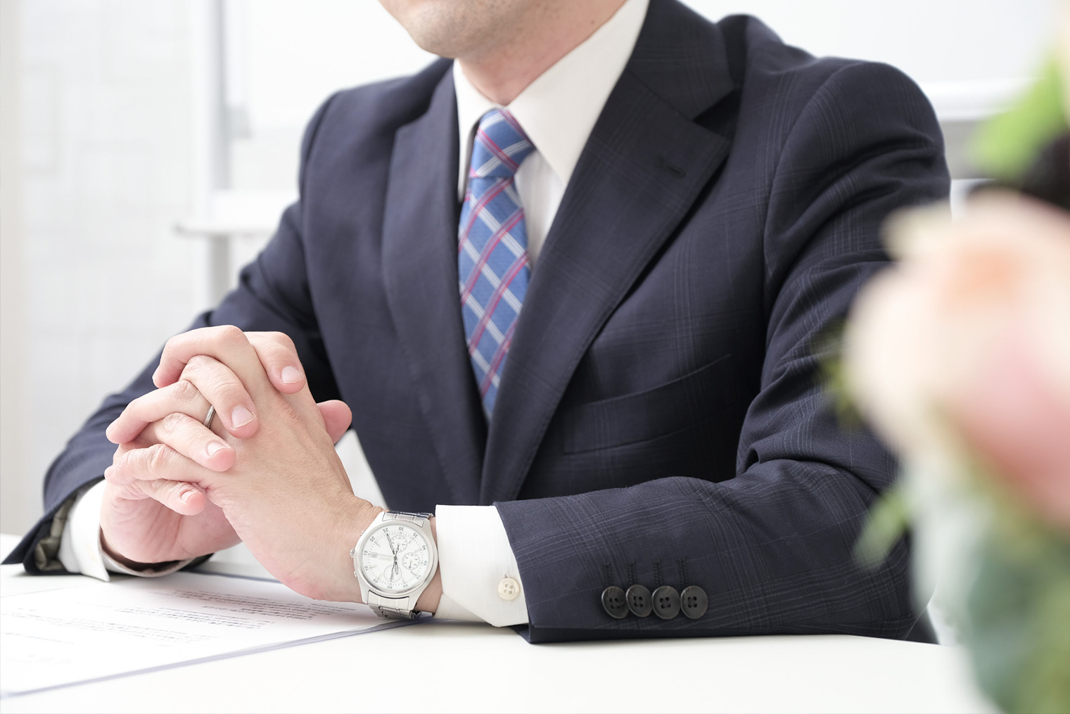 KSA Business Etiquette Guide for Expat Business Owners - Creative Zone